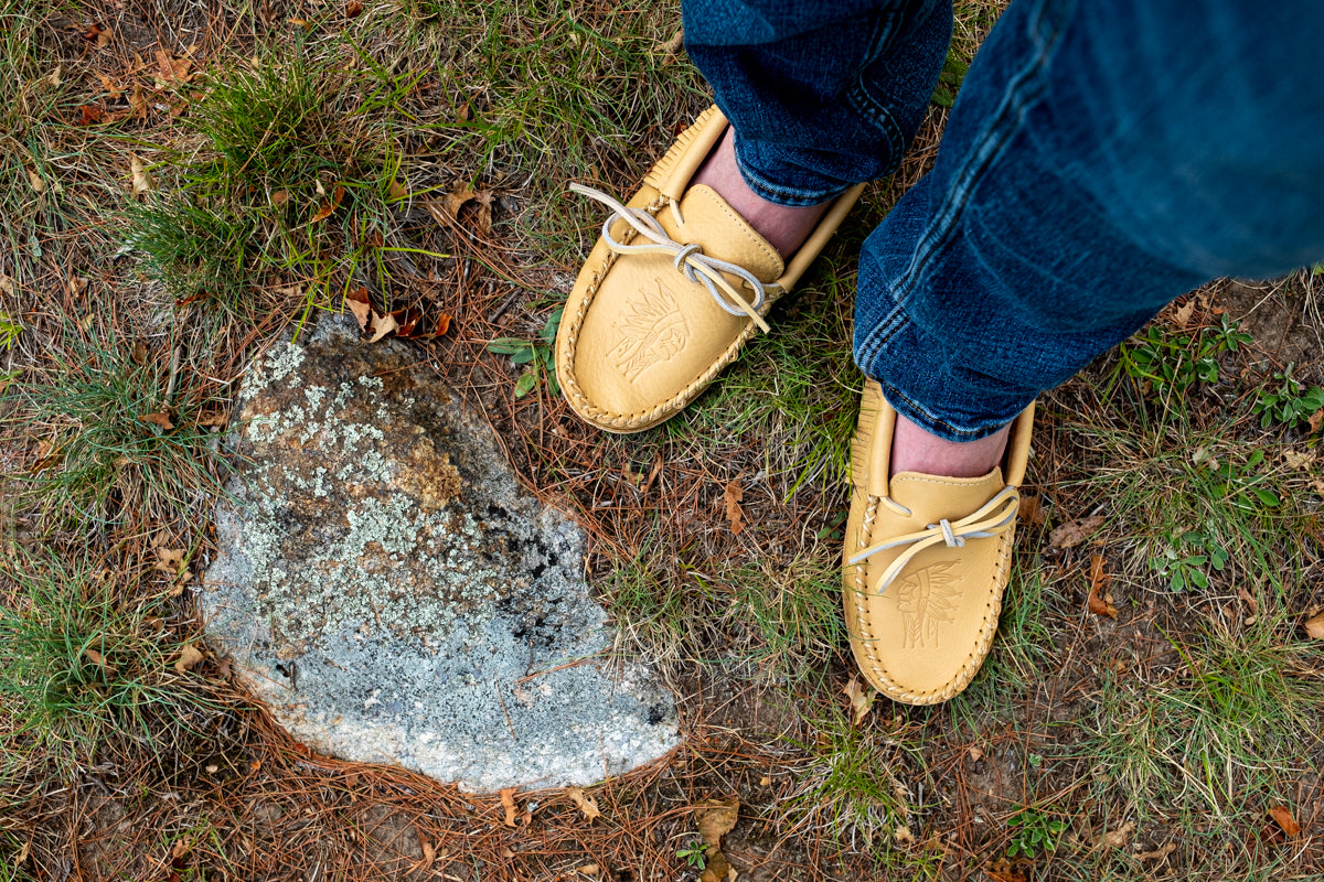 Men's Moose Hide Leather Earthing Soft Sole Fringed Moccasin Shoes ...